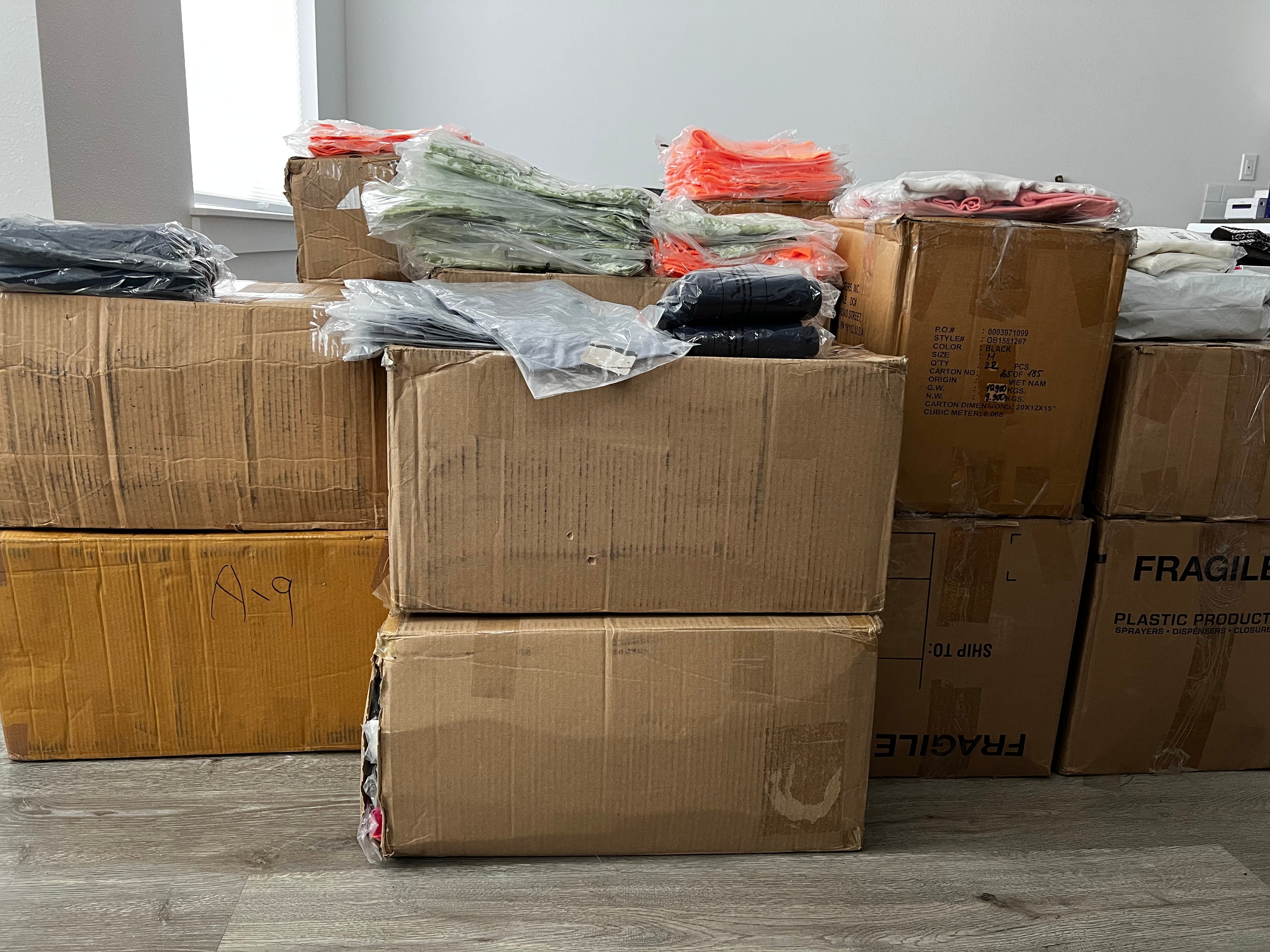 Level 4 - Wholesale Clothing Pallet Partial of Free People Clothing ...